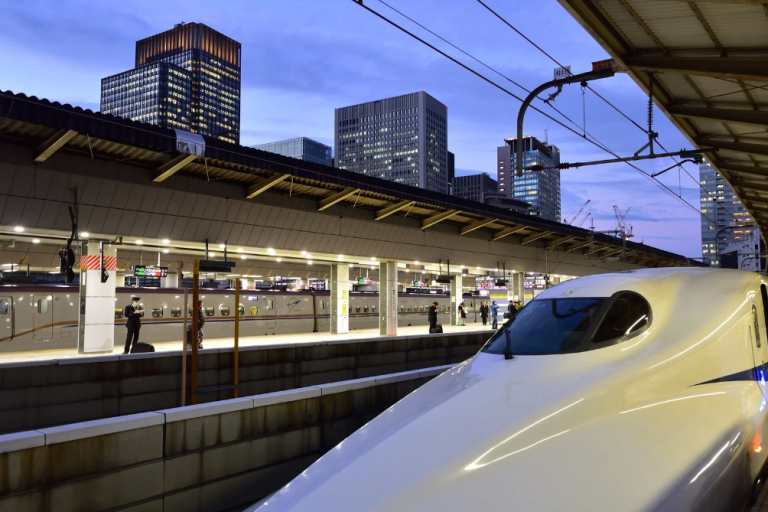 東京駅 新幹線 乗り換え完全ガイド｜改札別ルート・所要時間・迷わないコツ
